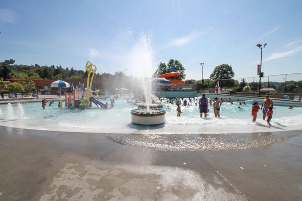 HENRY MOSES AQUATIC CENTER - Updated June 2025 - 79 Photos & 84 Reviews ...