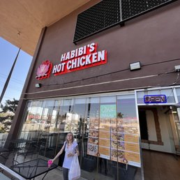 HOTBOX CHICKEN - Updated July 2025 - 216 Photos & 204 Reviews - 2955 W ...