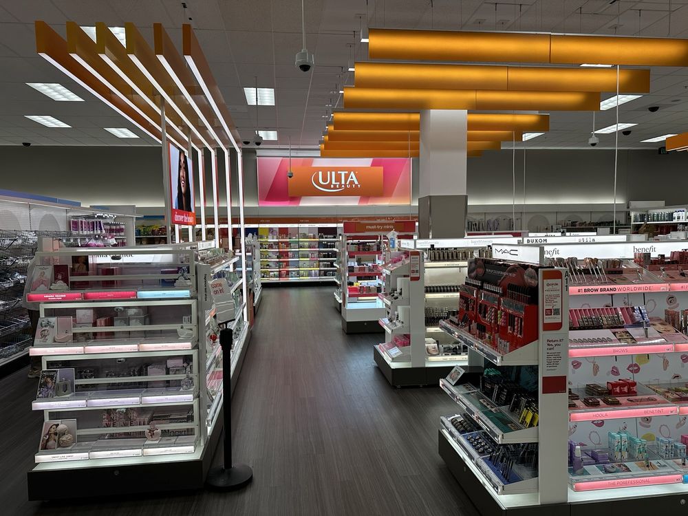 TARGET - Updated October 2025 - 305 Photos & 100 Reviews - 245 S Mills ...