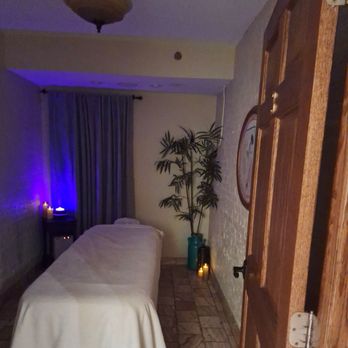 SOAK SPA DETROIT - Updated December 2025 - 32 Photos & 23 Reviews - 712 ...