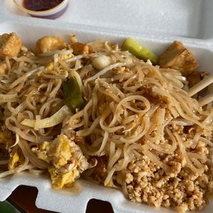 KIN D THAI KITCHEN - Updated October 2025 - 40 Photos - 1218 E Cary St ...