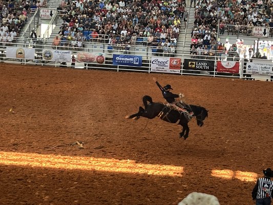 ENCORE RIVERSIDE - Updated July 2025 - 28 Photos & 15 Reviews - 9770 SW ...