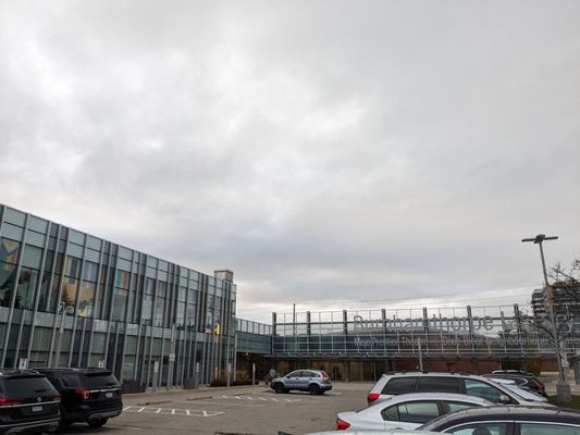 BURNHAMTHORPE BRANCH LIBRARY - Updated October 2025 - 33 Photos - 3650 ...