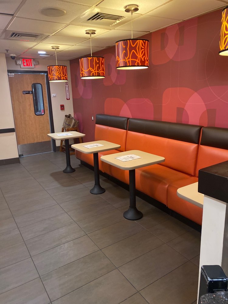 DUNKIN’ - 17 Photos & 22 Reviews - 111 State St, Boston, Massachusetts ...