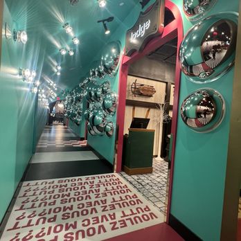 PUTTERY - Updated July 2025 - 567 Photos & 361 Reviews - 1818 ...