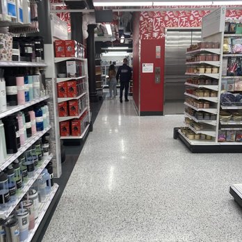 TARGET - Updated September 2025 - 93 Photos & 21 Reviews - 600 Broadway ...