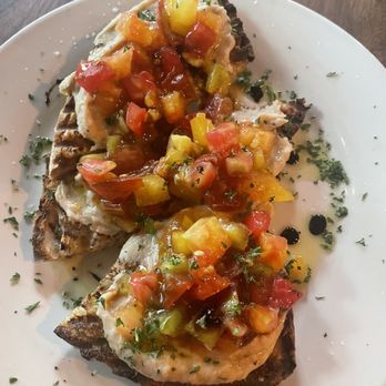 EMERALD LINE - Updated May 2024 - 85 Photos & 78 Reviews - 1800 NW 16th ...