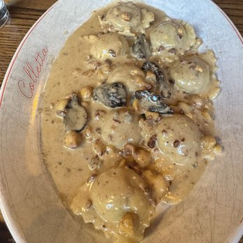 COLLETTA - Updated December 2025 - 650 Photos & 308 Reviews - 1 Fenton ...