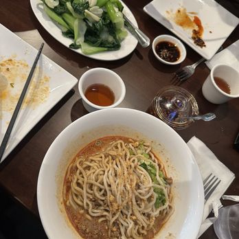 WU WEI DIN CHINESE CUISINE - Updated July 2025 - 2366 Photos & 1402 ...