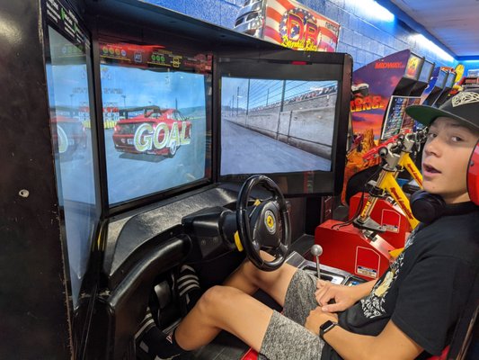 SANDY NICKELCADE ARCADE - Updated December 2025 - 138 Photos & 48 ...