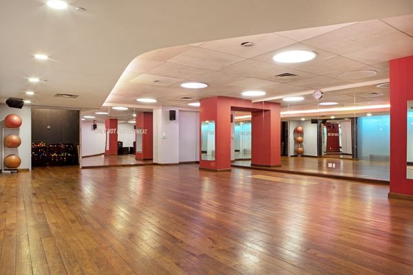 CRUNCH FITNESS - 34TH STREET - Updated June 2026 - 26 Photos & 236 ...