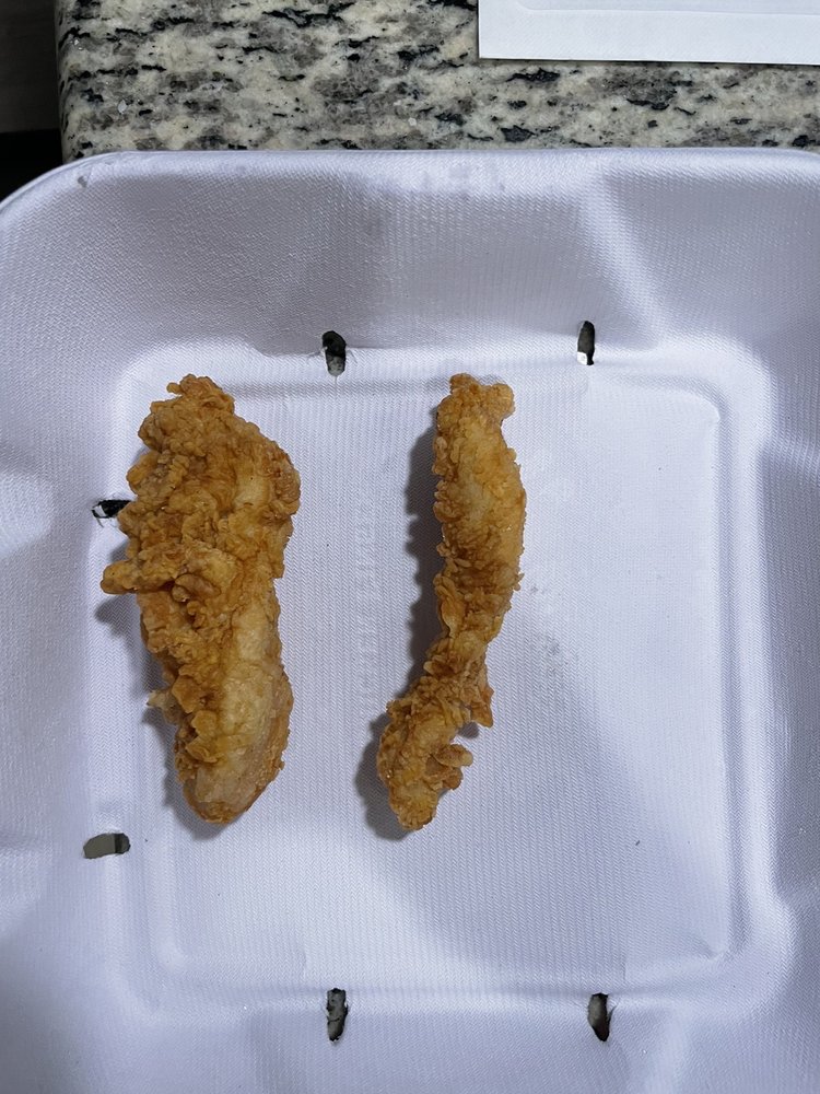 RAISING CANE’S - 19 Photos & 30 Reviews - 3156 W Florida Ave, Hemet ...