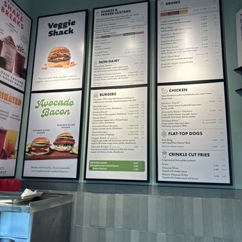 SHAKE SHACK OCEANSIDE - Updated January 2026 - 25 Photos & 18 Reviews ...