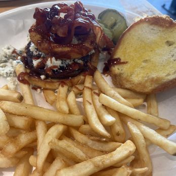 MONSOON BURGER - Updated February 2025 - 758 Photos & 763 Reviews ...