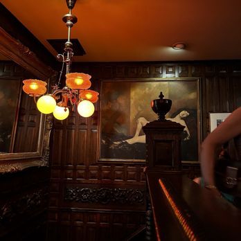 SALOON RESTAURANT - Updated August 2025 - 399 Photos & 293 Reviews ...