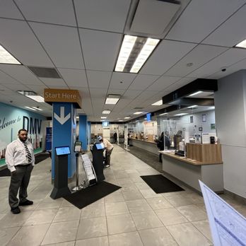 LICENSE EXPRESS - Updated October 2025 - 49 Photos & 390 Reviews - 145 ...