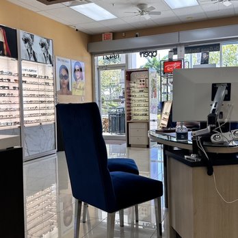 DOC VISION EYE CARE CENTERS - Updated February 2026 - 41 Photos & 21 Reviews - 19421 Sheridan St ...