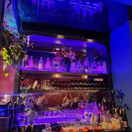 MAHARI - Updated October 2025 - 128 Photos & 55 Reviews - 1504 E 55th St, Chicago, Illinois ...