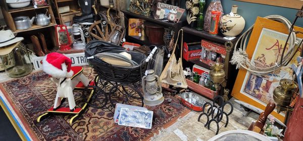 JUNKEE CLOTHING EXCHANGE - Updated August 2025 - 555 Photos & 404 ...