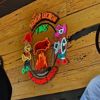 SENOR LECHON Y MAS - Updated November 2025 - 53 Photos & 38 Reviews ...