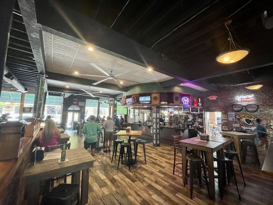 THAT BAR AT THE ARENA - Updated November 2025 - 16 Photos & 11 Reviews ...