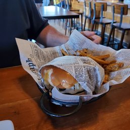 CAPTAIN MIKE’S - Updated October 2025 - 285 Photos & 406 Reviews - 5118 ...