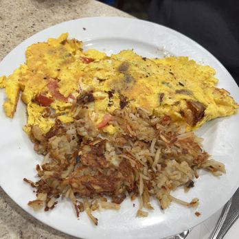 THE PILGRIM DINER - Updated December 2025 - 105 Photos & 224 Reviews ...