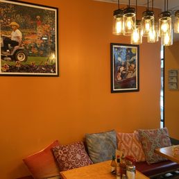 TWO CHICKS CAFE - Updated January 2026 - 1271 Photos & 1263 Reviews ...