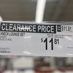 WALMART - Updated August 2025 - 12 Photos & 70 Reviews - 10260 S Harlem ...