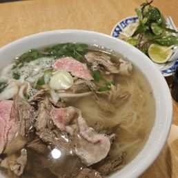 PHO 33 - Updated October 2025 - 548 Photos & 567 Reviews - 285 E 2700 ...