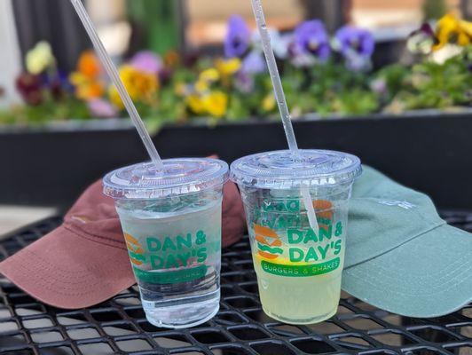 DAN & DAY’S BURGERS & SHAKES - Updated October 2025 - 82 Photos & 65 ...