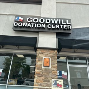 GOODWILL HOUSTON DONATION CENTER-WOODWAY - Updated November 2025 - 5783 ...