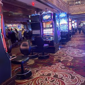 AMERISTAR CASINO RESORT SPA ST. CHARLES - 298 Photos & 252 Reviews ...