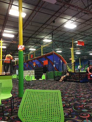 JUMPING WORLD - KENNESAW - 49 Photos & 43 Reviews - Trampoline Parks ...