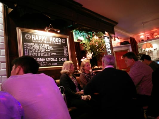 SIMMONS SOHO - Updated July 2025 - 22 Photos & 11 Reviews - 2 Bateman ...