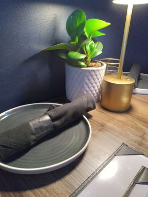 ONETEN - Updated January 2026 - 18 Photos - 110 Lupin Drive, Whitby ...