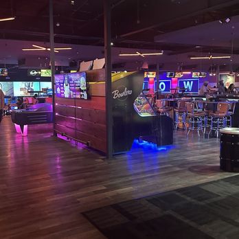 BOWLERO PASADENA - Updated December 2025 - 282 Photos & 272 Reviews ...