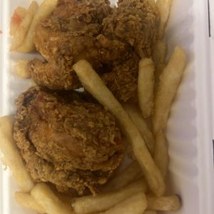 D’LA PARA PICA POLLO - Updated April 2025 - 19 Photos - 151 Nagle Ave ...