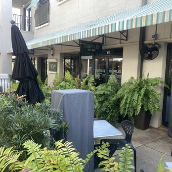 TRUFFLES CAFE - Updated March 2025 - 144 Photos & 368 Reviews - 71 ...