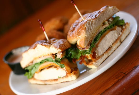 GREEN LEAFE CAFE - Updated December 2025 - 61 Photos & 200 Reviews ...