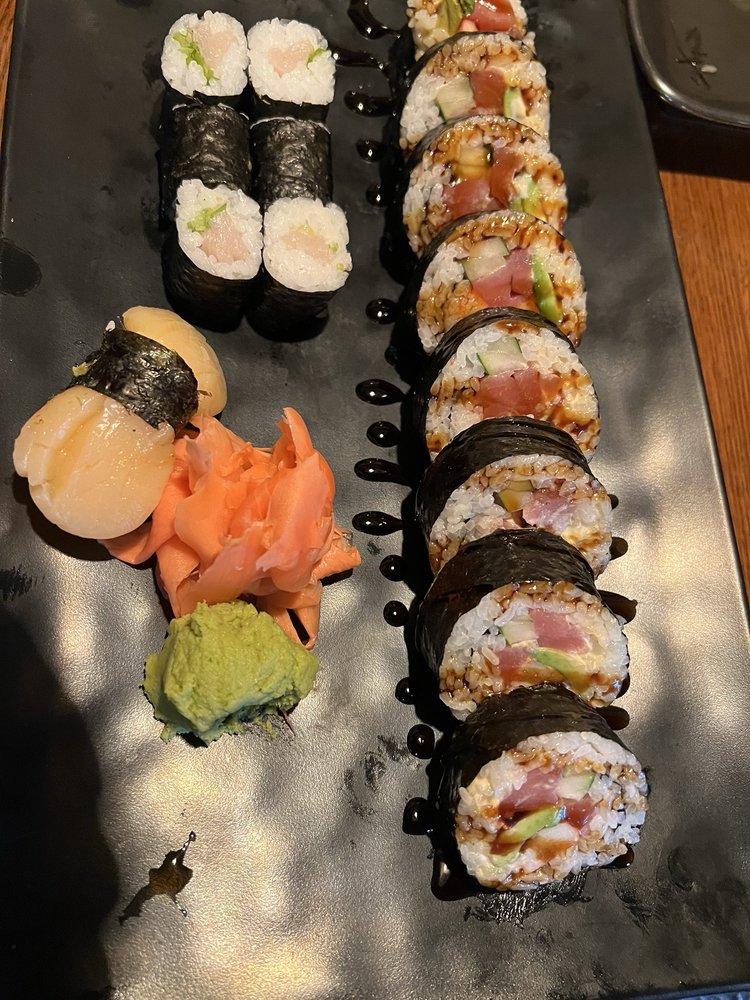 LITTLE TREE SUSHI BAR - Updated December 2025 - 59 Photos & 40 Reviews ...