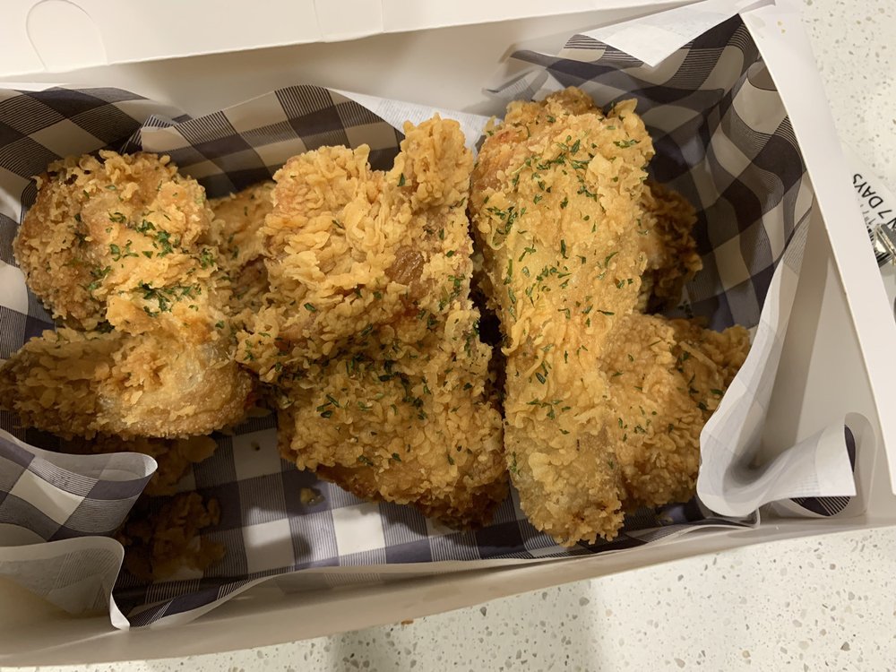 NOM NOM CHICKEN - Updated October 2025 - 12 Photos - 271 Amherst Rd ...