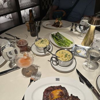 980 PRIME - Updated October 2025 - 97 Photos & 51 Reviews - 201 E ...