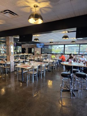 CRUST PIZZERIA - Updated December 2025 - 109 Photos & 111 Reviews ...