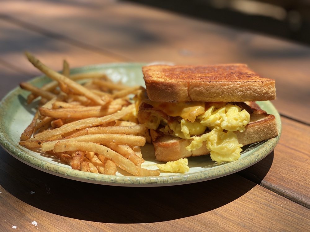 THE LITTLE DARLIN’ - 387 Photos & 496 Reviews - 6507 Circle S Rd ...