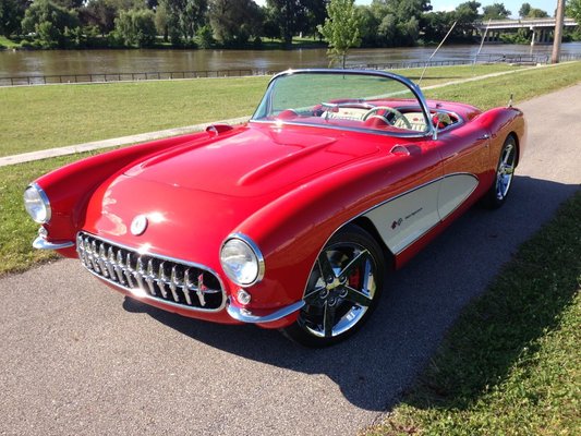 DYNAMIC CORVETTES - Updated October 2025 - 14 Photos - 720 S Hamilton ...