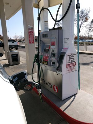 SAFEWAY GAS STATION - Updated July 2025 - 11 Photos & 20 Reviews - 3051 ...