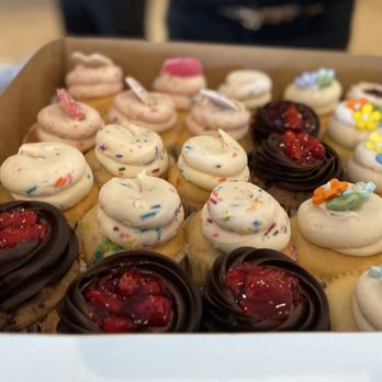 MIX BAKERY - 137 Photos & 114 Reviews - 1110 W 16th St, Merced ...