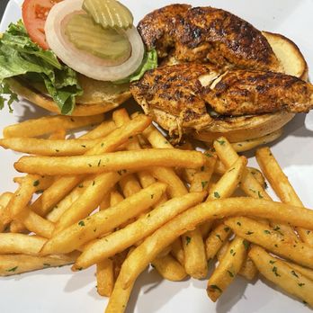 TOASTED - Updated April 2025 - 40 Photos & 43 Reviews - 5727 Moon Rd ...