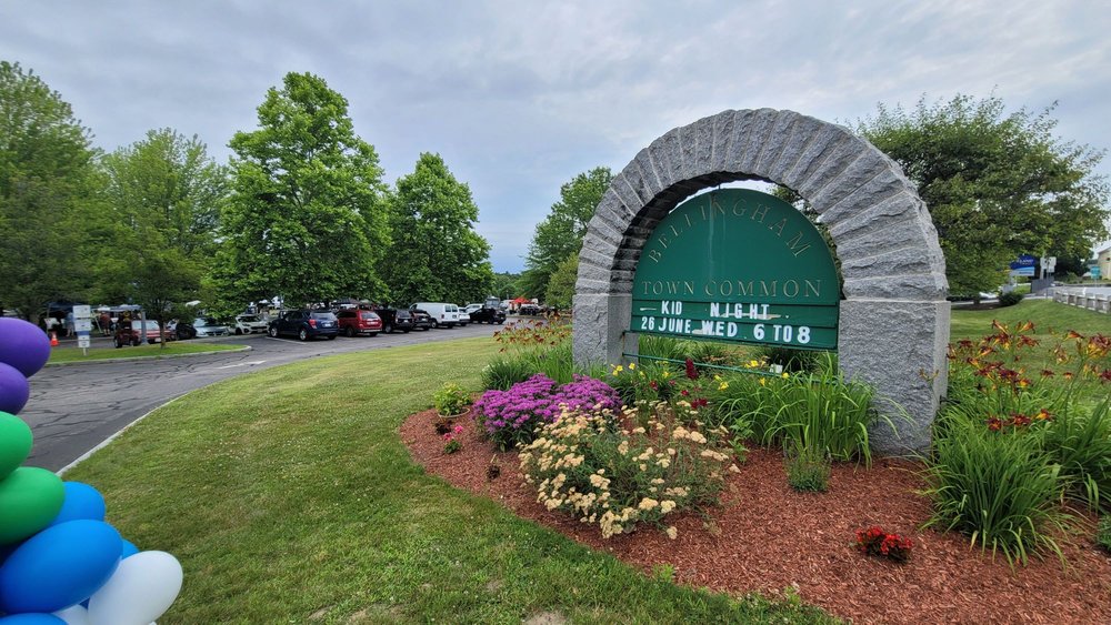 BELLINGHAM TOWN COMMON - Updated December 2025 - Mendon St & Thayer Rd ...